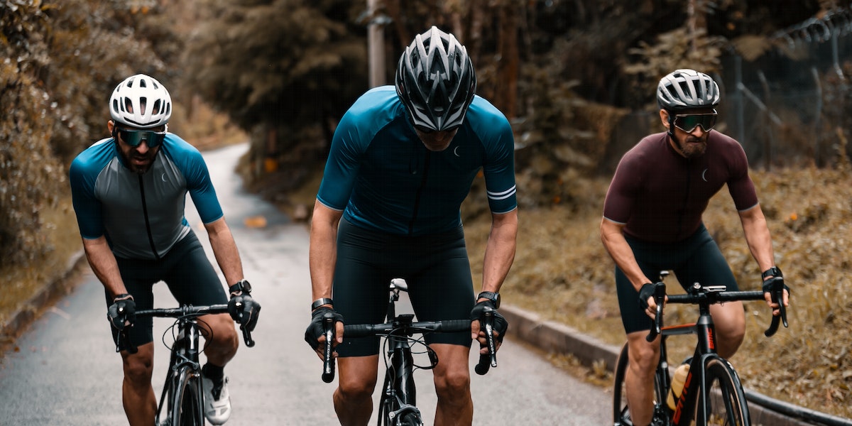 De 8 Beste Fietshelmen van 2023 volgens Experts